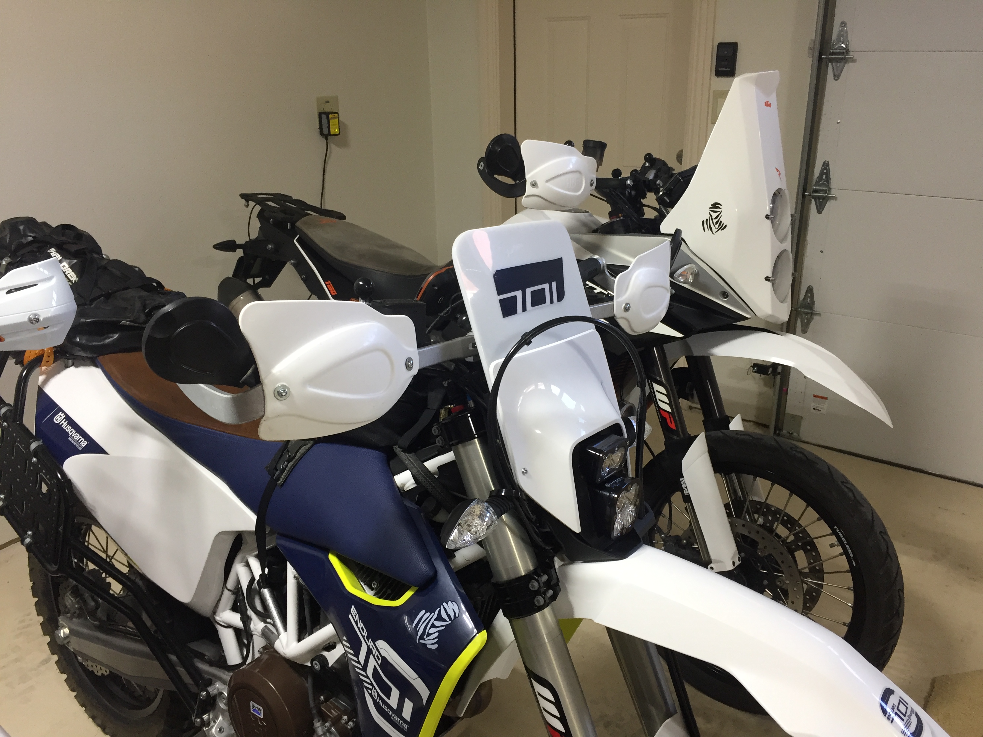 Husqvarna 701 Super Moto and Enduro! | Page 1269 | Adventure Rider